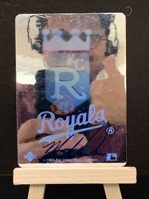 MARK DAVIS Signed Autographed Baseball Card KANSAS CITY ROYALS UPPER ...
