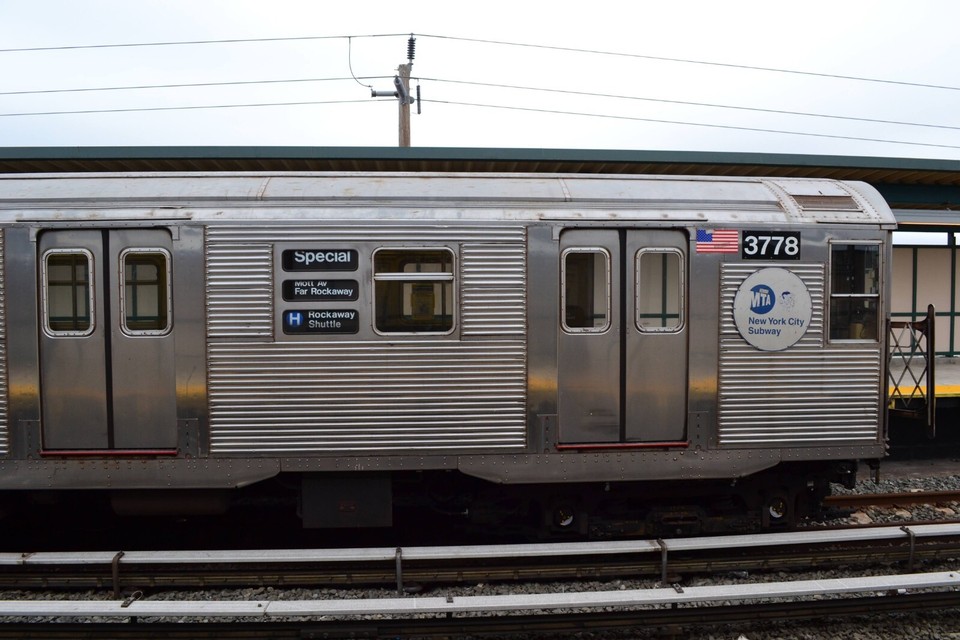 NYC Subway IND/BMT Side Destination Rollsign Piece lg - Broad St ...