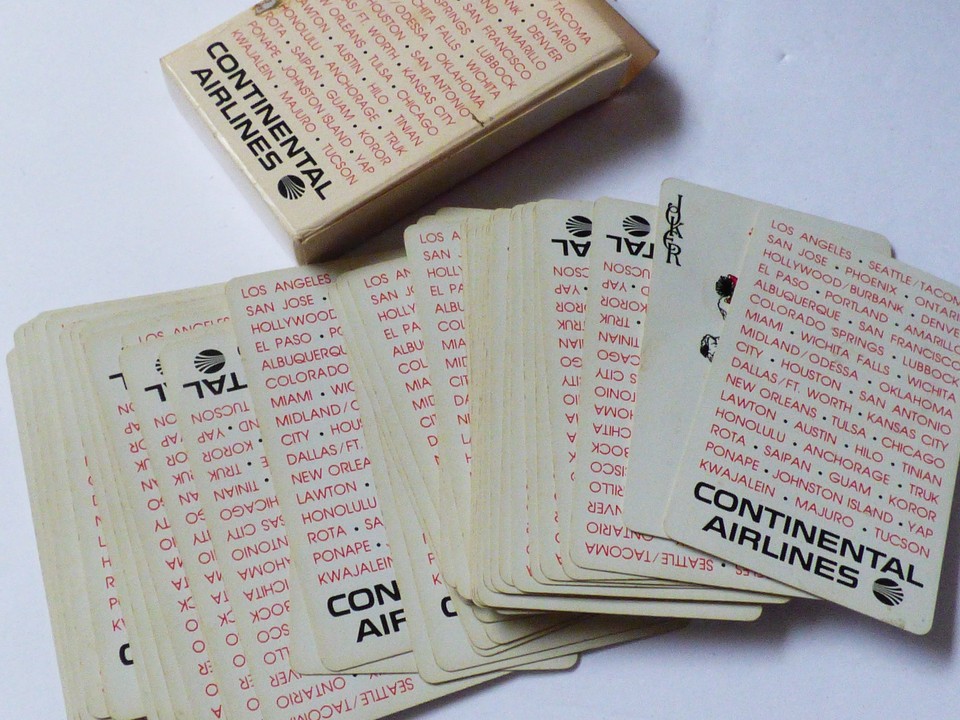 VTG Continental Airlines 54 regular playing cards pack White logo | eBay
