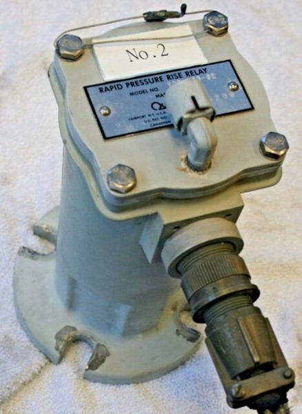 Qualitrol 900-003-02 Rapid Pressure Rise Relay Transformer for sale ...