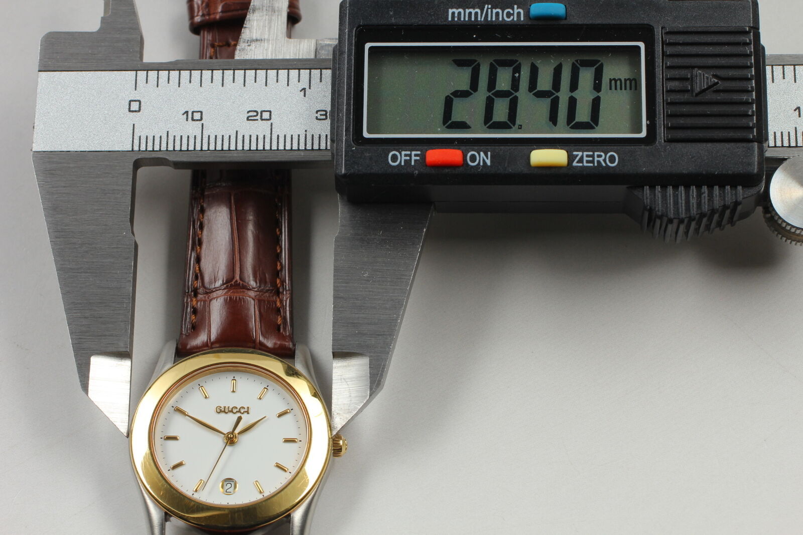 [Exc+5] Gucci 530L White Dial Brown Leather Band Women's Quartz Watch ...