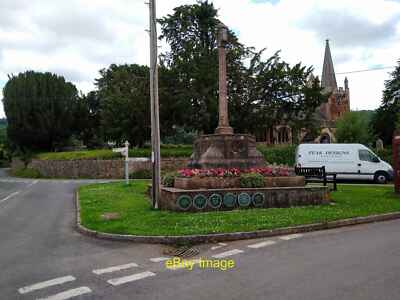 Photo 12x8 Village Cross in Ubley Village Cross on The Street in Ubley ...