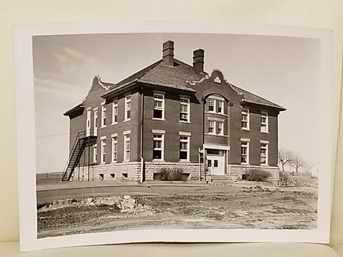 Vintage Black &White Photograph Potwin Kansas High/Grade School ...