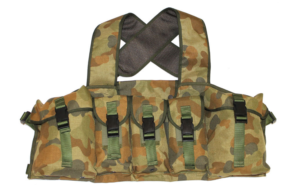 UKOM Classic British Military Design Chest Webbing - Crye Multicam ...