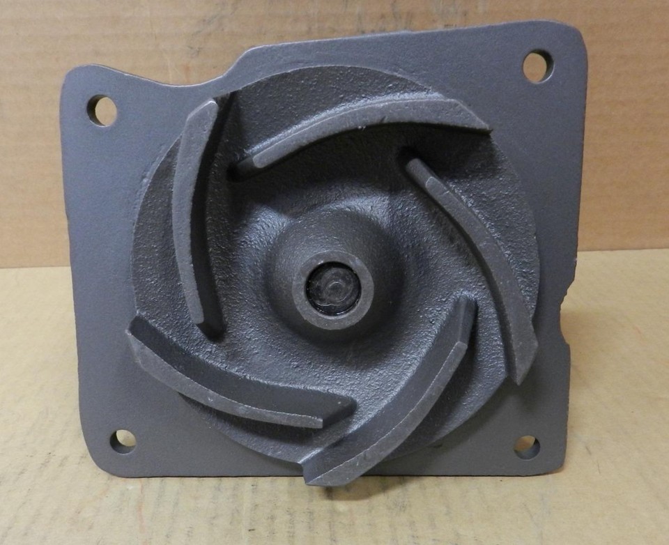 1976-90 International Cargostar DV550 9.0L V8 Diesel rebuilt water pump ...