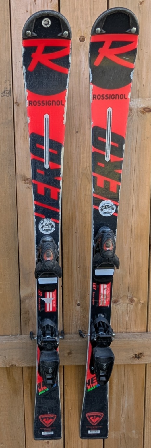 Great ROSSIGNOL Alpine Snow Skis Measuring 50" Long 127 cm BLACK Finish ...