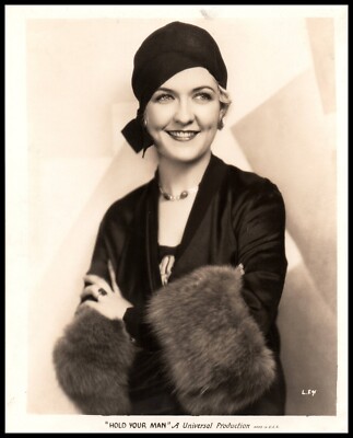 Hollywood Beauty LAURA LAPLANTE Stylish POSE 1920s STUNNING PORTRAIT ...