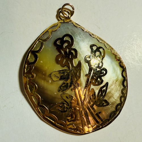 Vintage abalone shell pendant with detailed gold overlay | eBay