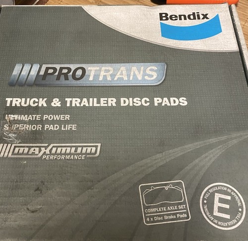 BENDIX CVP305PT Disc Brake Pads Meritor ELSA 225-3 VOLVO MACK ISUZU MAN ...