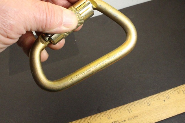 YOKE N-252g Alloy Steel Twist Locking Carabiner 3600 Lbs for sale ...