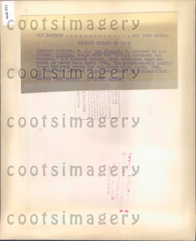 1970 Liberty Corners NJ Kienast Quintuplets Come Home by Ambulance ...