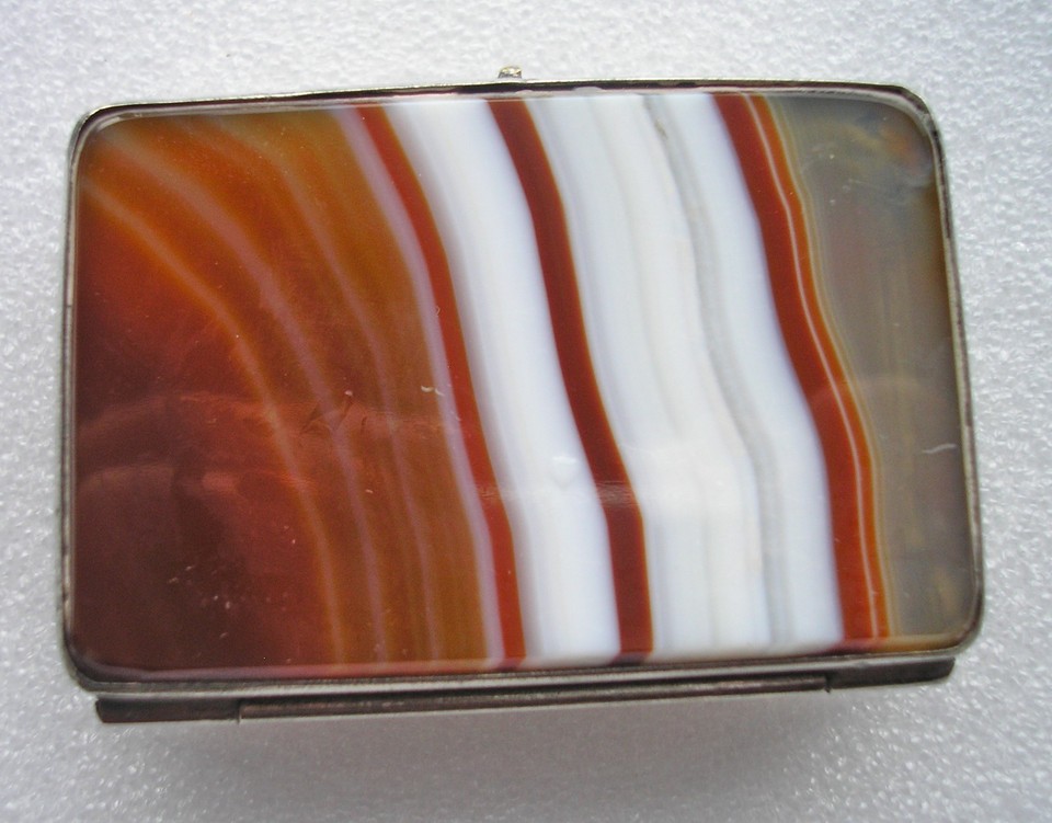 Beautiful antique Victorian snuff or pill box Banded Agate top & bottom ...