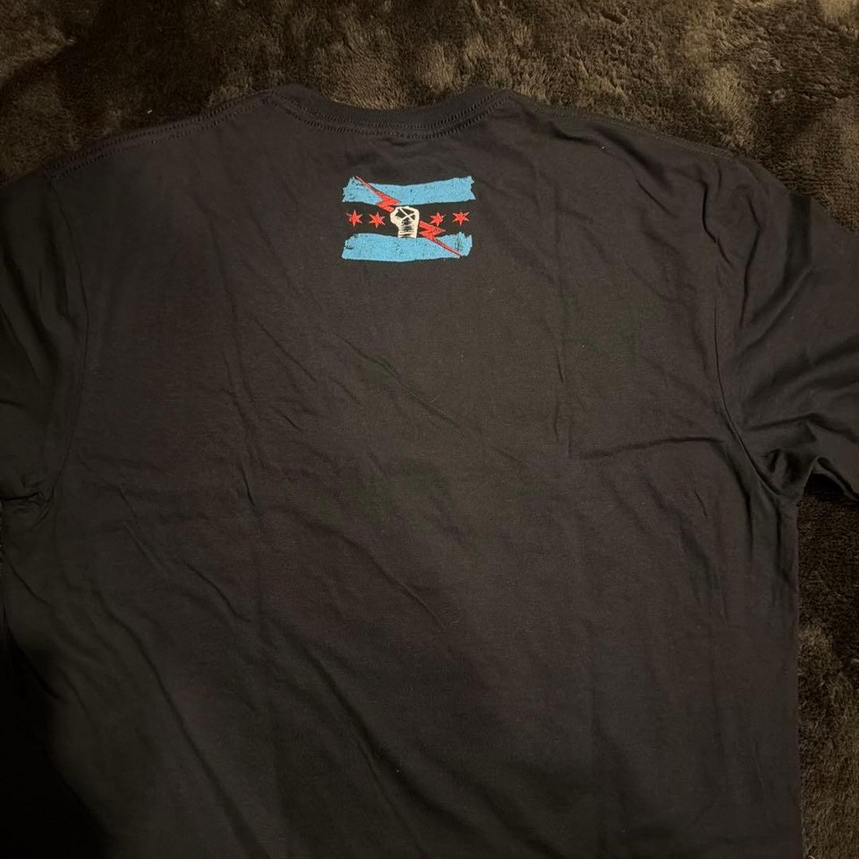 WWE CM Punk T-Shirt M Chicago Red Lightning Star WWE Official YY1 | eBay