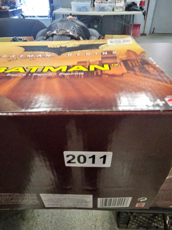 Batman Begins Action Figure 31" Size 2005 Mattel DC Comics | eBay