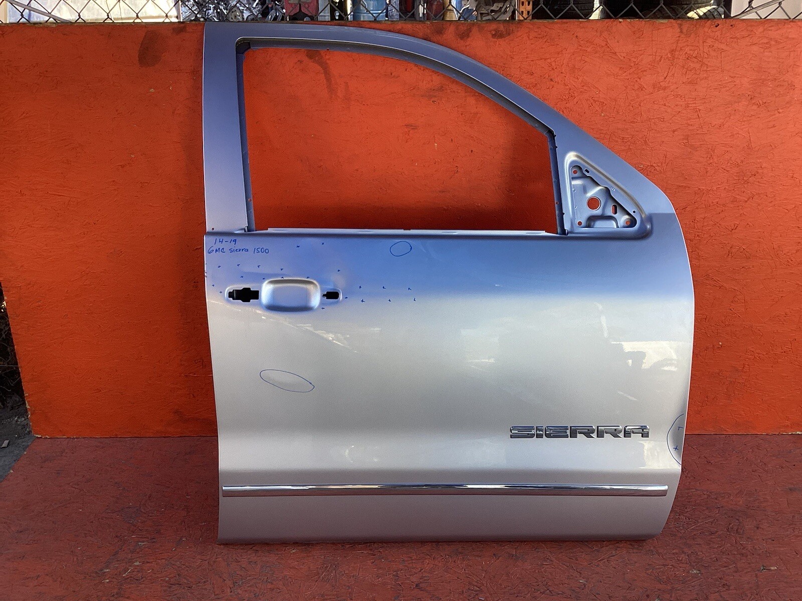 2014-2018 GMC Sierra 1500 Right Front Door Shell Crew Cab | OEM ...