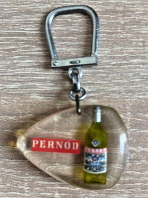 rare keychains/PC Nice PORTE-CLES BOURBON Key ring - PERNOD- spiritueux ...