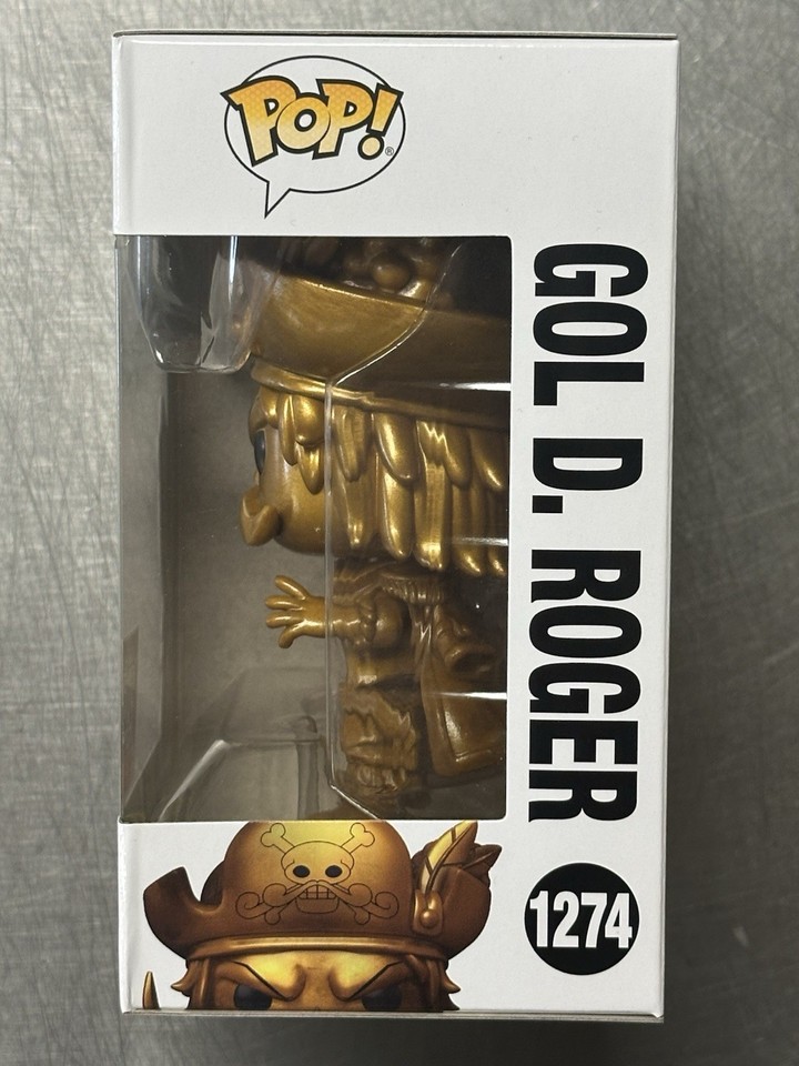 SDCC 2024 Funko Fundays Exclusive One Piece #1274 Gold Gol D. Roger Pop ...