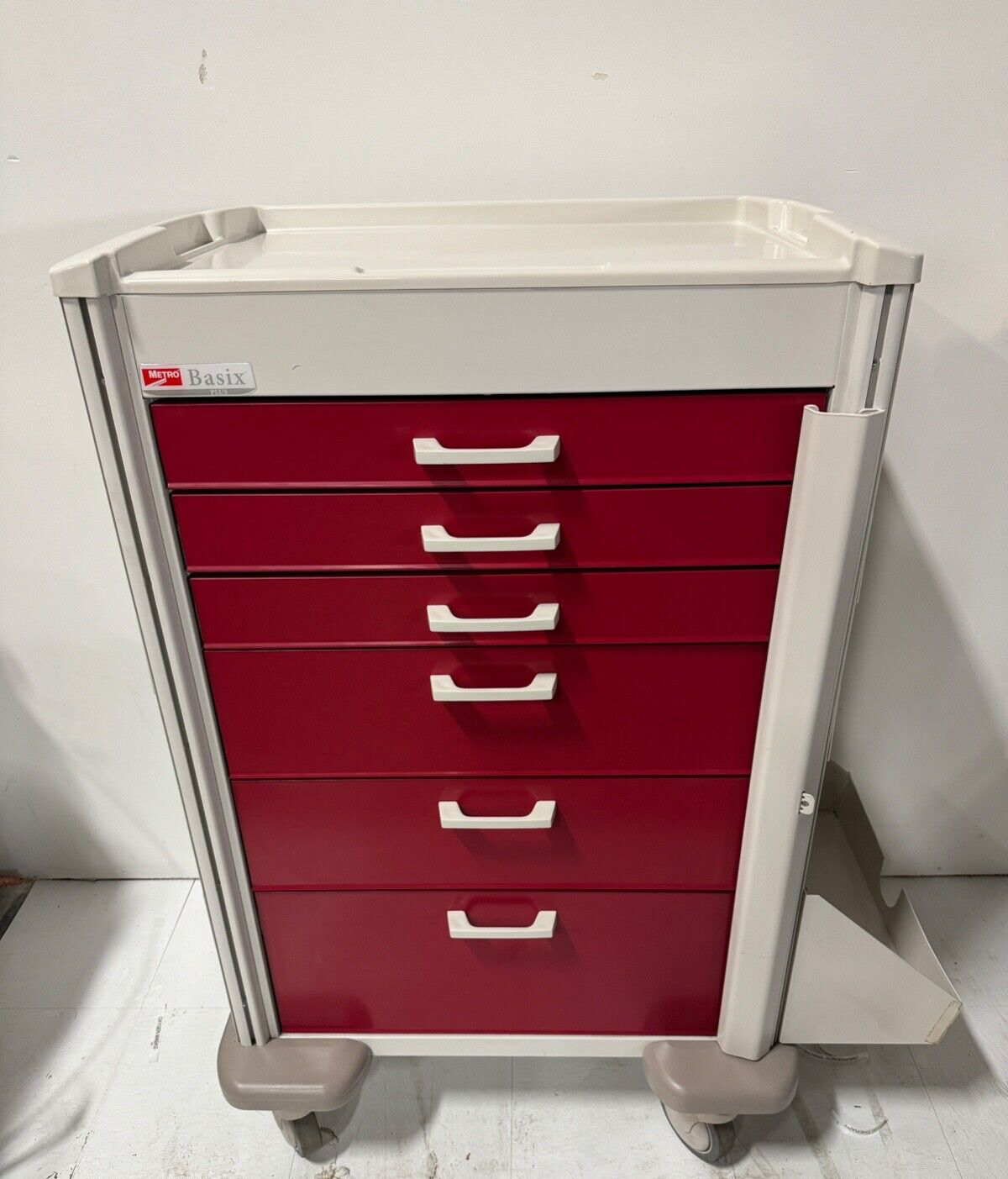 Metro MBP3210CRT1 Basix Plus Crash Cart #1 | eBay