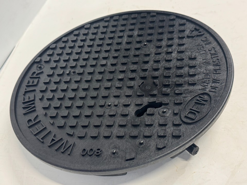DFW ROUND WATER METER COVER CIRCULAR ROUND 800 SPRING LOCKING 12" NEW ...