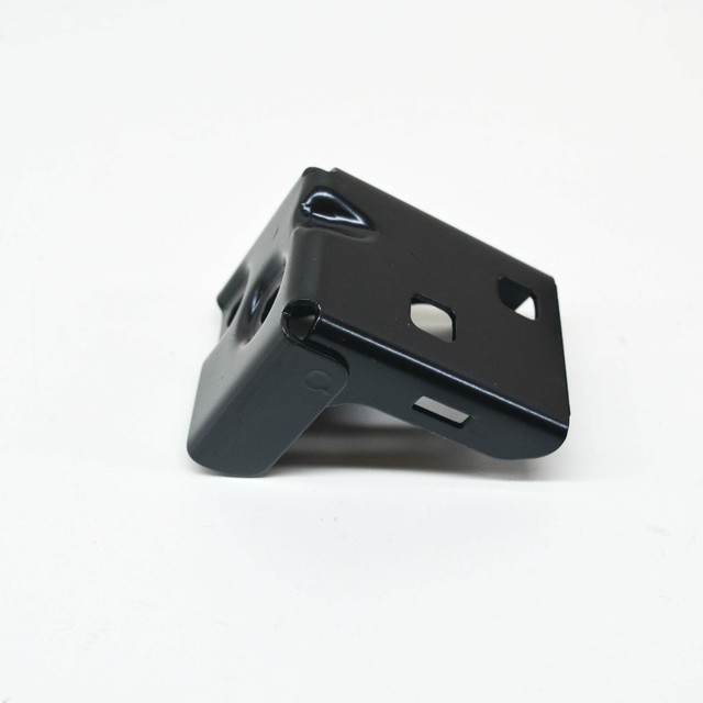 Mercedes-Benz C-class W205 Front Left Radiator Support Bracket ...