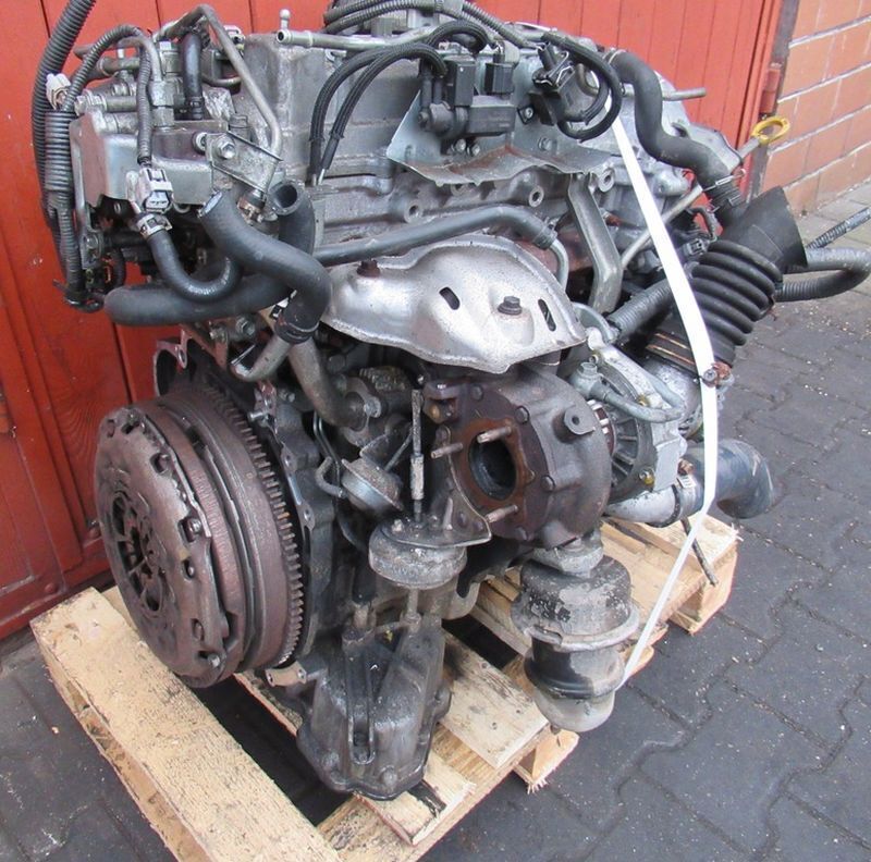 Motor Toyota 2.2 D-4D 2AD-FHV Auris Avansis Rav ca. 92000Km Unkomplett ...