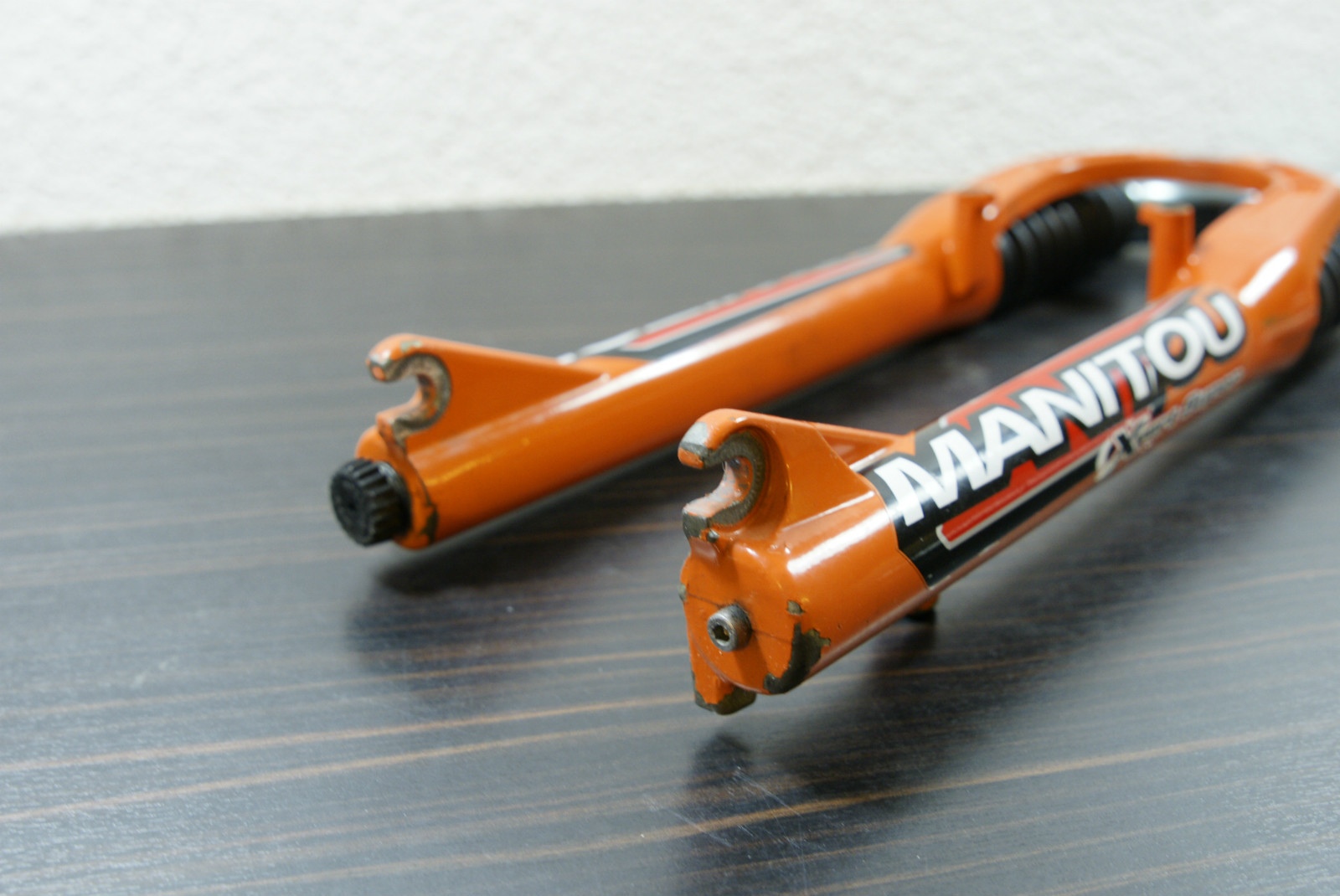 Manitou X-Vert Super mit MRD Krone in Sonderfarbe Orange 1,78kg - Kult ...