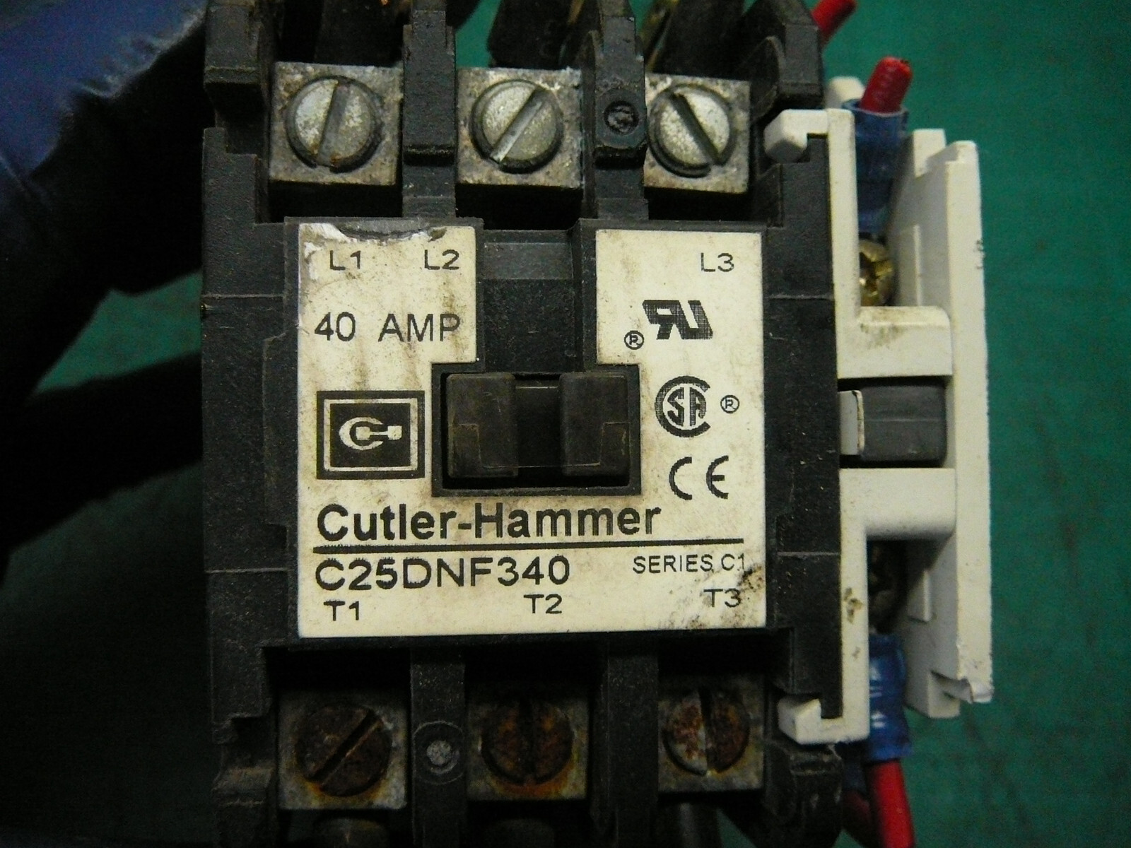 LOT OF 2 CUTLER HAMMER CONTACTOR C25DNF340 SER C1 W/AUX CONTACT C320KG3 ...