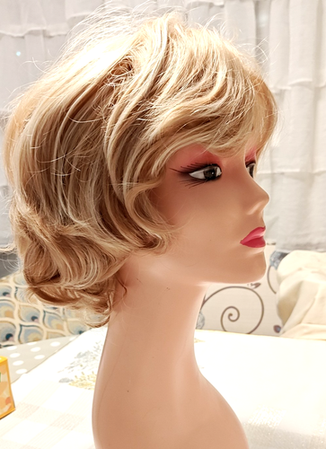 10-12" Golden Blond Jeri Wig 12" #1. Has side Pull Tabs for easy fit ...