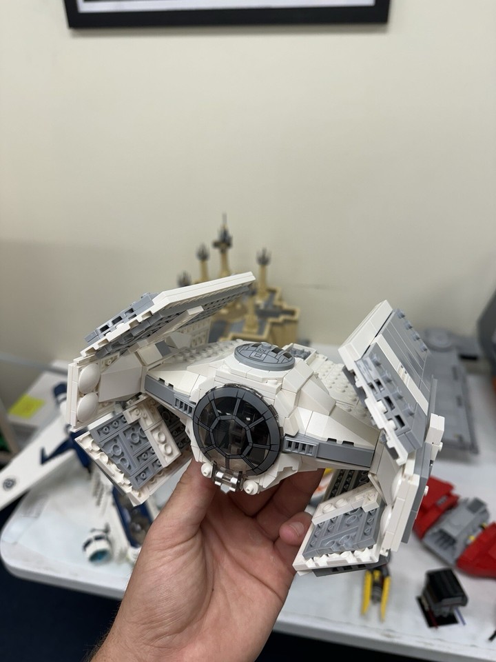 Lego Star Wars Redeemed Vader Tie Advanced Fighter Set | eBay