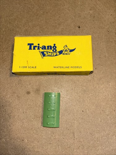 VINTAGE TRIANG MINIC SHIPS M839 CUSTOM SHED WITH ORIGINAL BOX | eBay