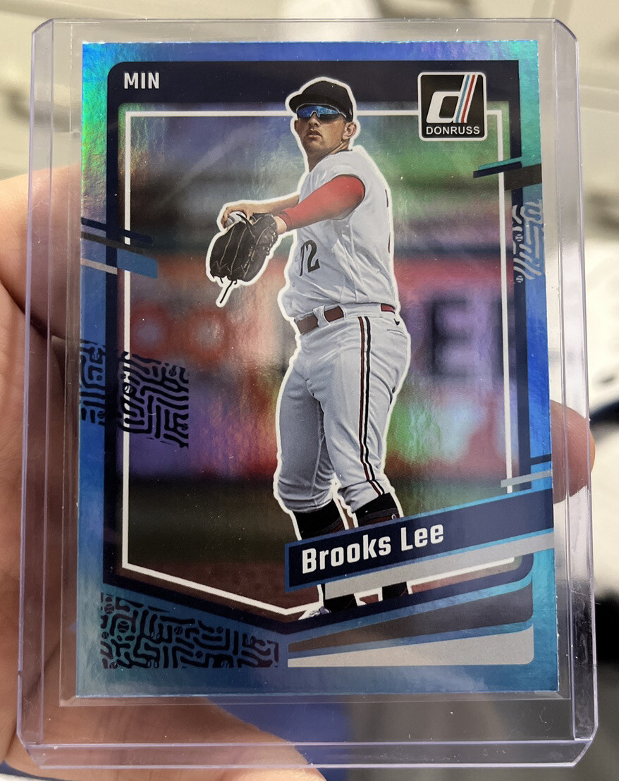 BROOKS LEE 2023 Donruss Carolina Blue Holo Card!! MINNESOTA TWINS | eBay
