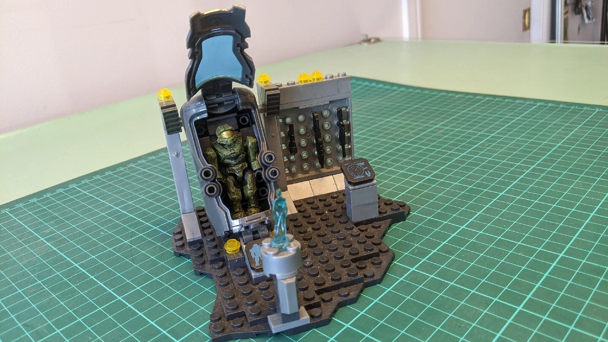 Lego Halo Cryo Bay
