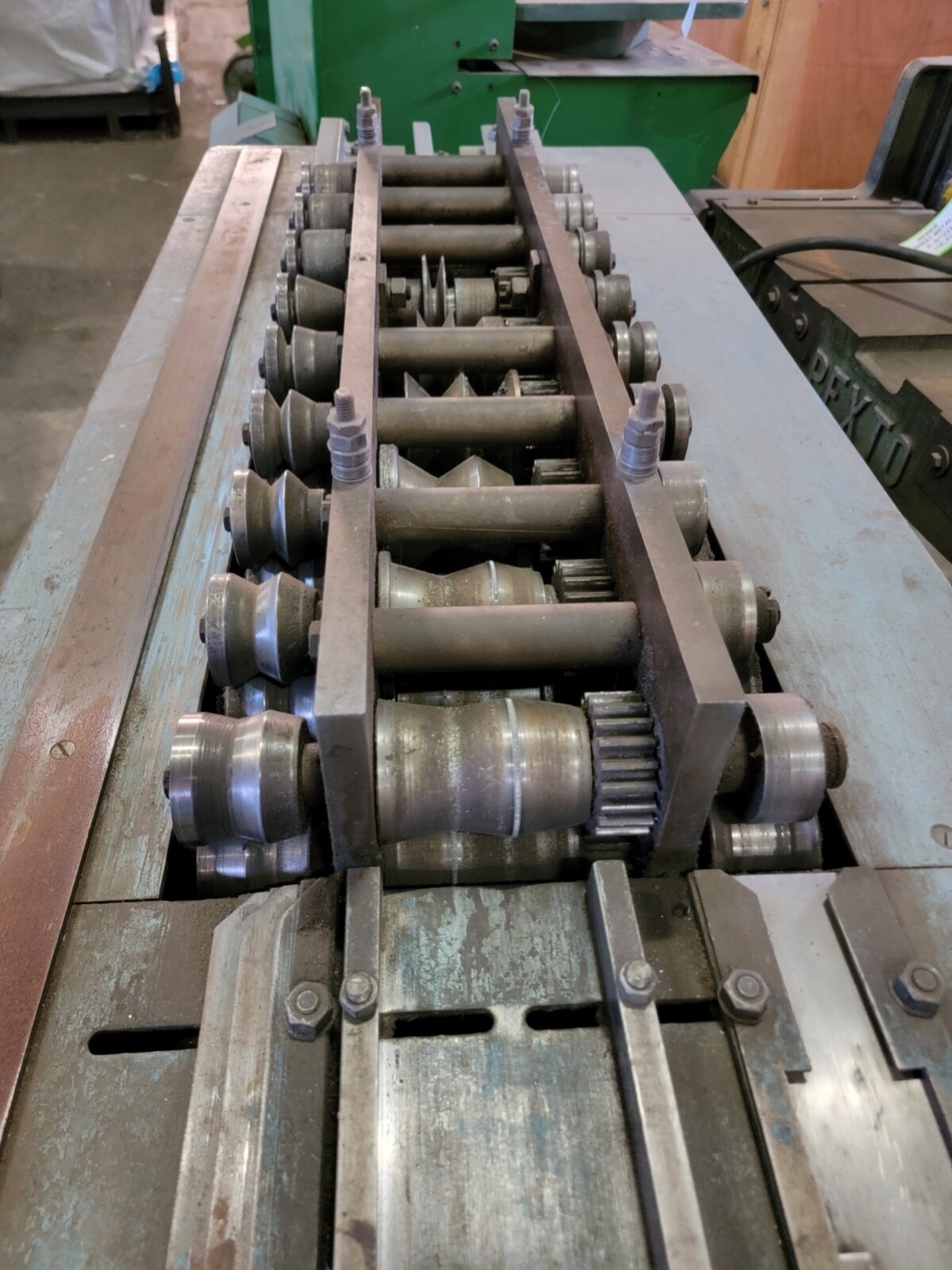 Lockformer Cleatformer Drive & S Lock Machine 22 Gauge, With 3in1 roll ...