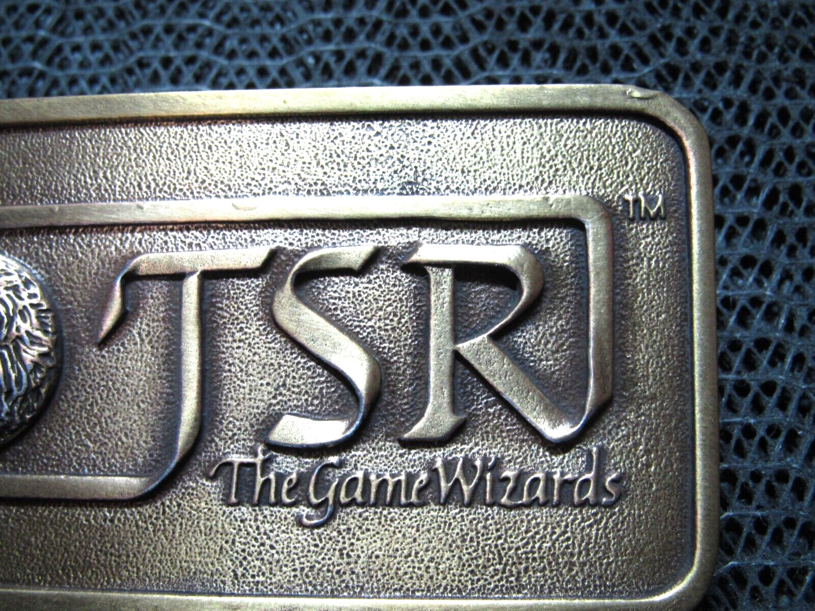 TSR THE GAME WIZARDS DUNGEONS & DRAGONS BELT BUCKLE! … - Gem