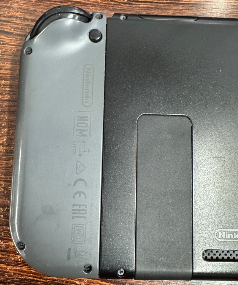 V1 Nintendo Switch Handheld Console Gray Joy-Cons and Accessories ...