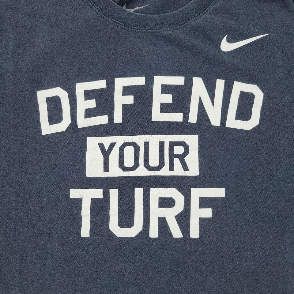 Nike Shirt Men Large Black Defend Your Turf Logo Graphic Tee Short ...