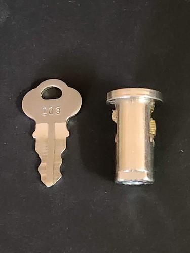 Replacement Lock and Key For Regal Gumball/Peanut Machine - 5/16" x 18 ...
