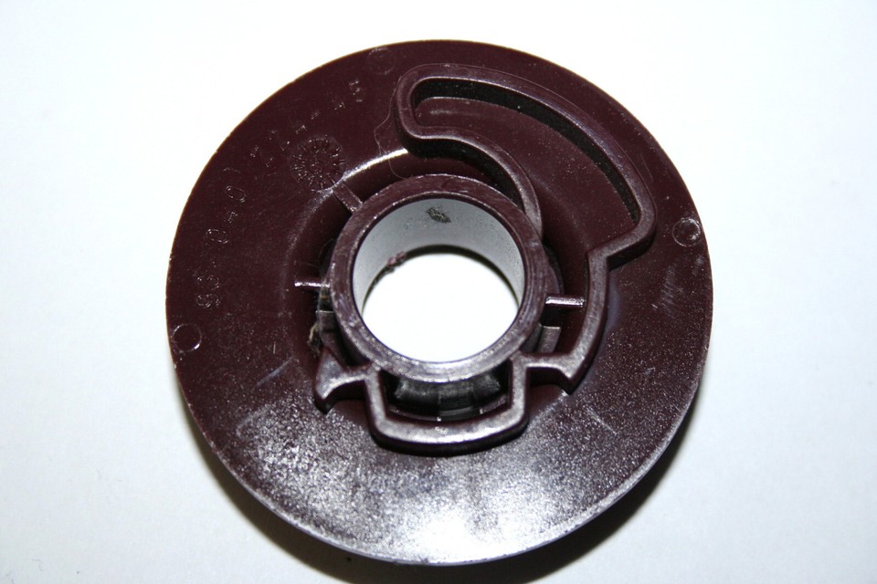 Pfaff Sewing Machine Handwheel Clutch Knob or Release Washer 93-040 224 ...