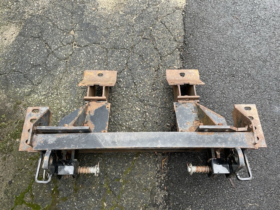 Western Snow Plow Mount Chevy/GMC 88-98 1500/2500/3500 Unimount | eBay