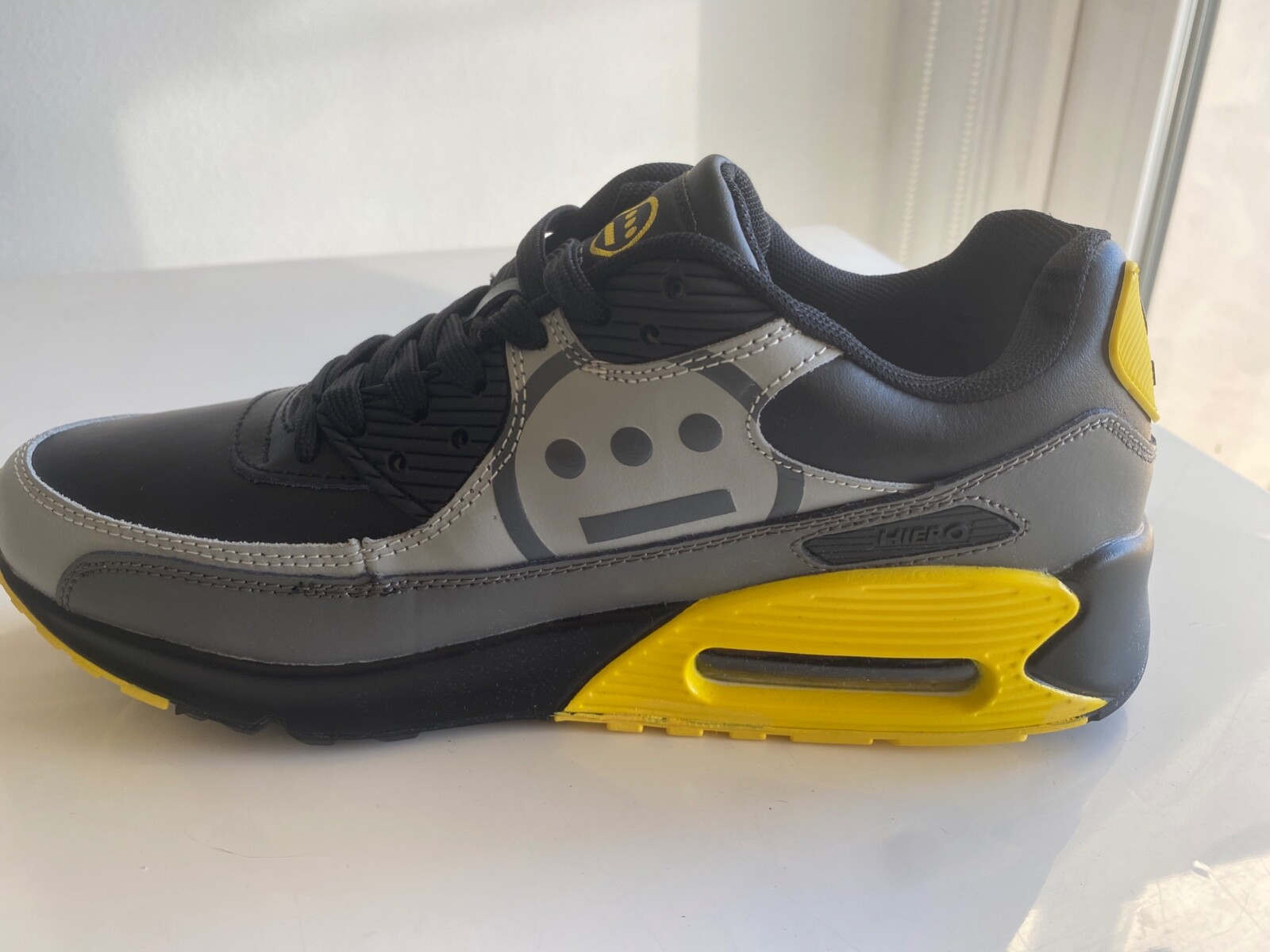 LIMITED EDITION! Hieroglyphics Golden Eras 95s SHOES … - Gem