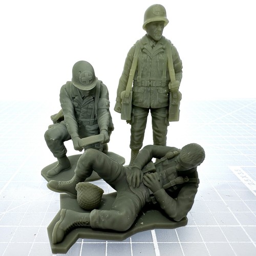 World War 2 American Toy Soldier COMBAT MEDIC SET Military Resin 1/32 ...