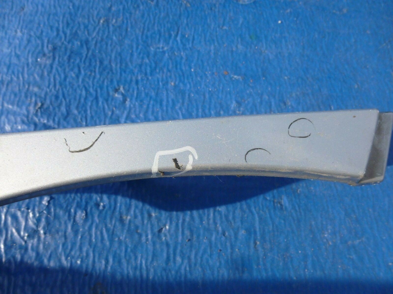 01 02 03 04 05 BMW 3 Series Front Left Primed Cover 51137043409 OEM ...