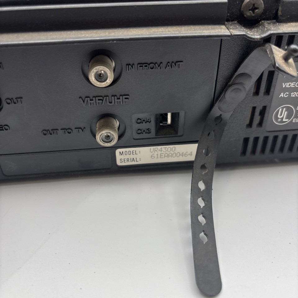Samsung VR4300 4 Head VCR VHS player recorder - With Remote - Tested ...