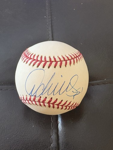 Ichiro Suzuki Auto Signed MLB Baseball Seattle Mariners Rookie Year ...