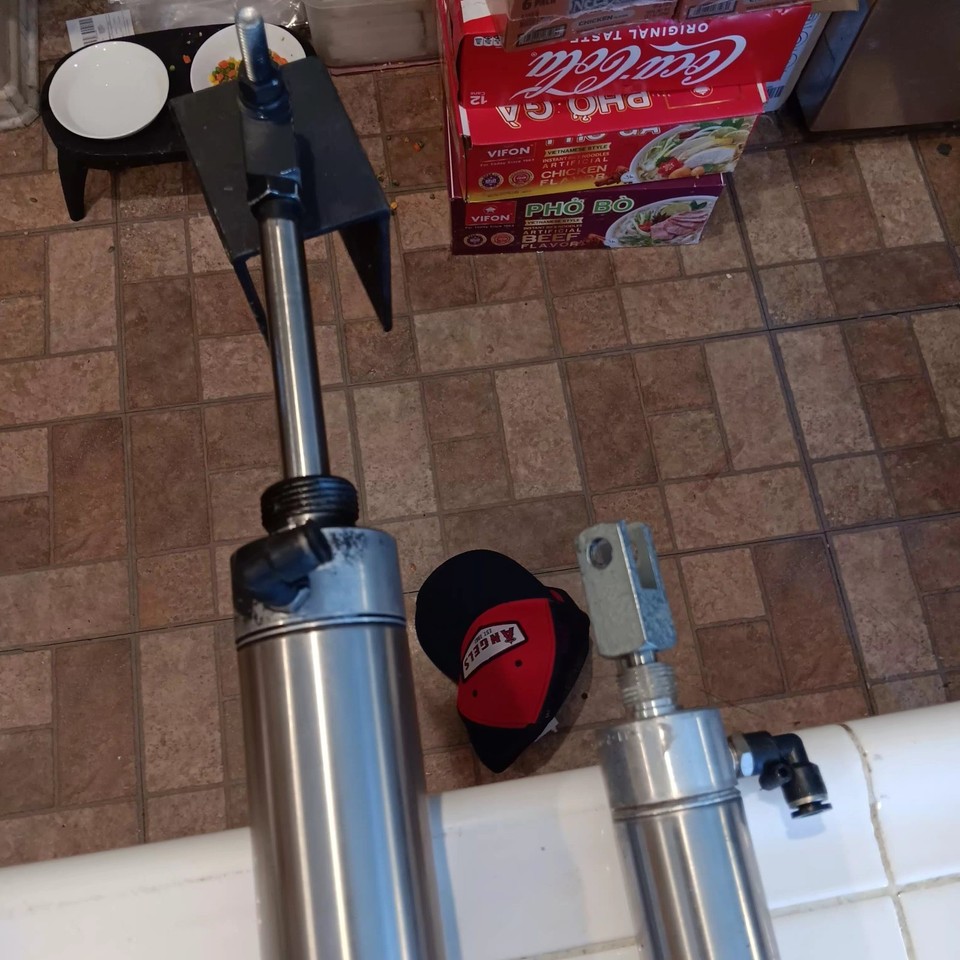 Fright Props Pneumatic Ideas Cylinders Pico Boo Controllers Halloween ...