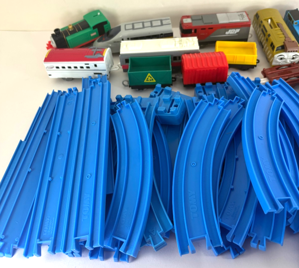 Lot Of Tomy Thomas & Friends Blue Tracks & Trains Trackmaster 49 Pieces ...