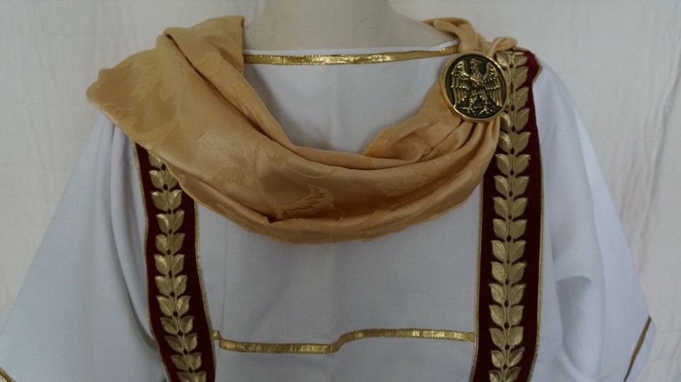 Roman Tunic Toga Cape Medallion Emperor Prefect Governor Tribune Consul ...