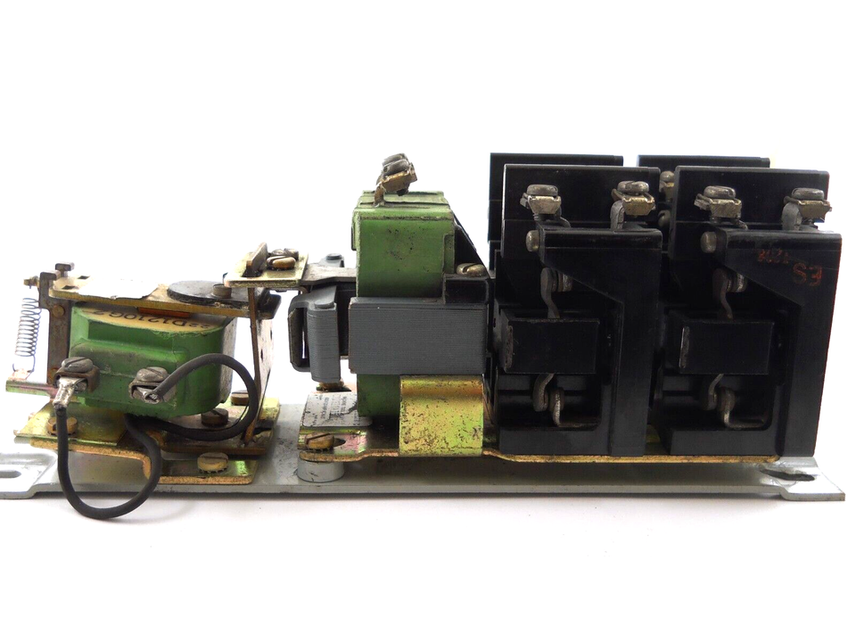 General Electric CR2810A15AG LATCHING Machine Tool Relay 115V Coil 8P ...