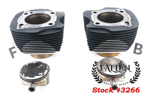 2019 Harley Softail Milwaukee-Eight M8 Engine Cylinder Jugs Front Rear ...