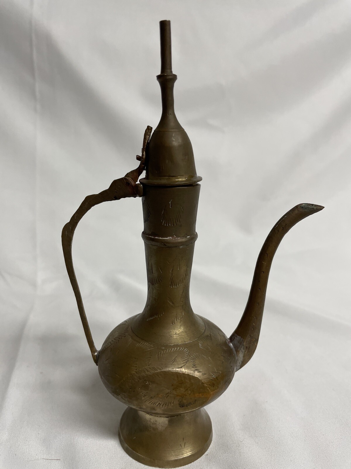 Vintage Ornate Etched Solid Metal Teapot Genie Lamp Oil Pitcher Made in ...